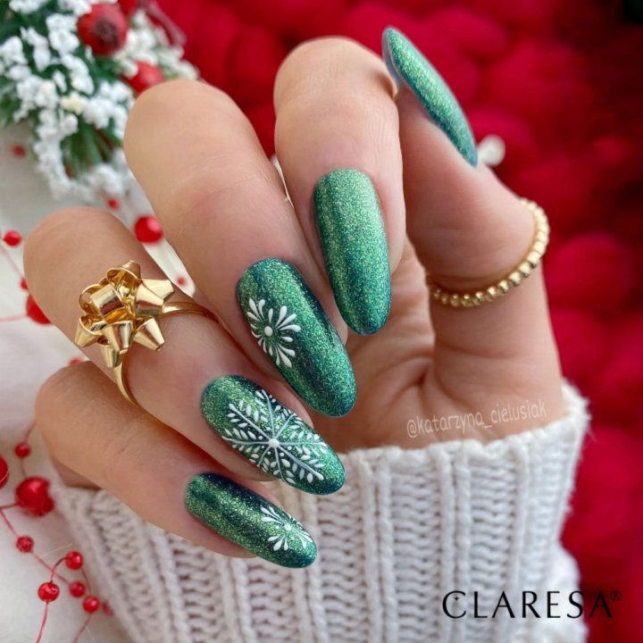 Trend: Vianočné nechty, dizajn nechtov na zimu | BLOG | aspira.sk