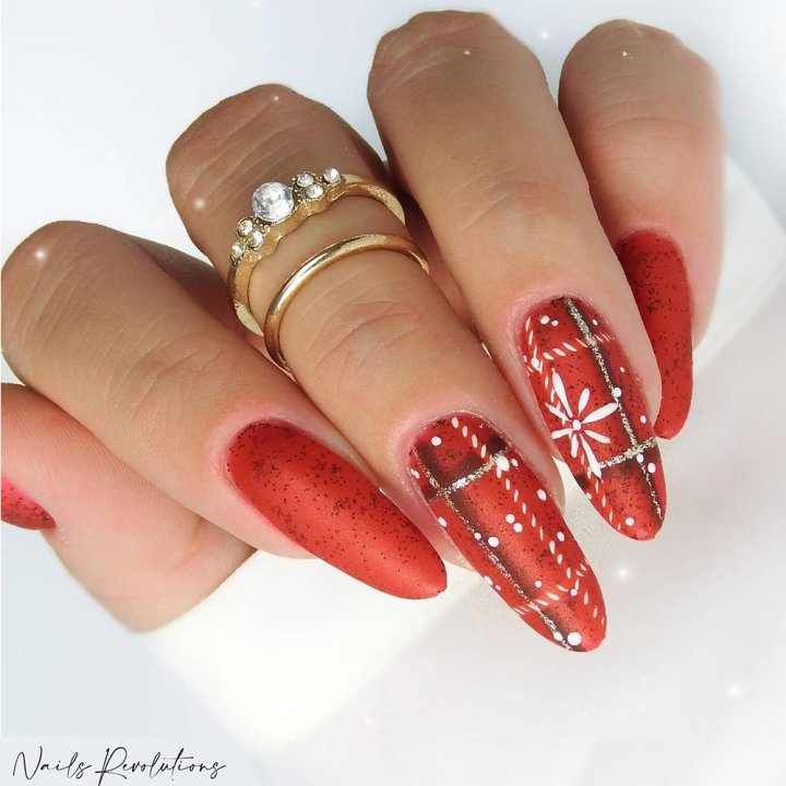 Trend: Vianočné nechty, dizajn nechtov na zimu | BLOG | aspira.sk