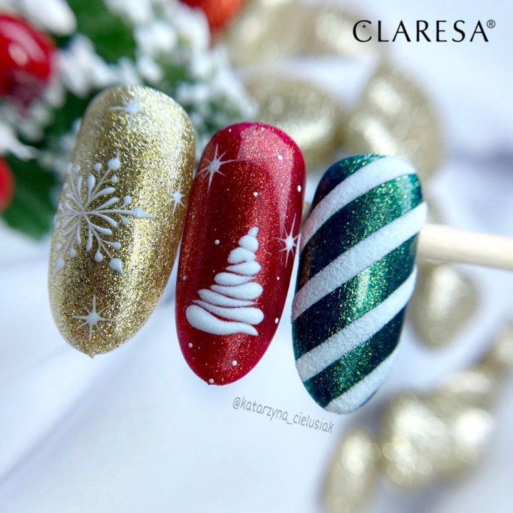 Trend: Vianočné nechty, dizajn nechtov na zimu | BLOG | aspira.sk